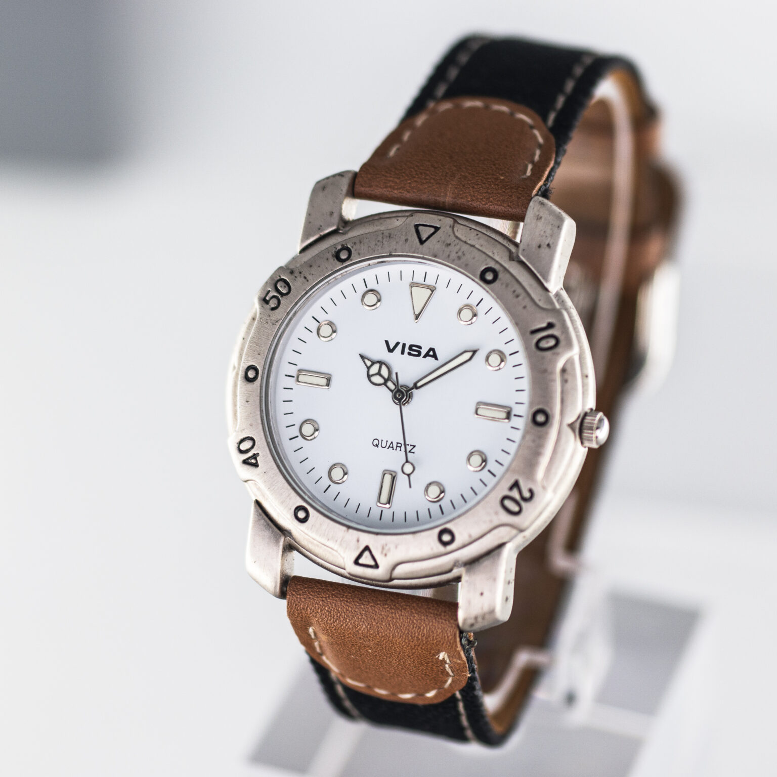Visa Quartz | Marcels Watch