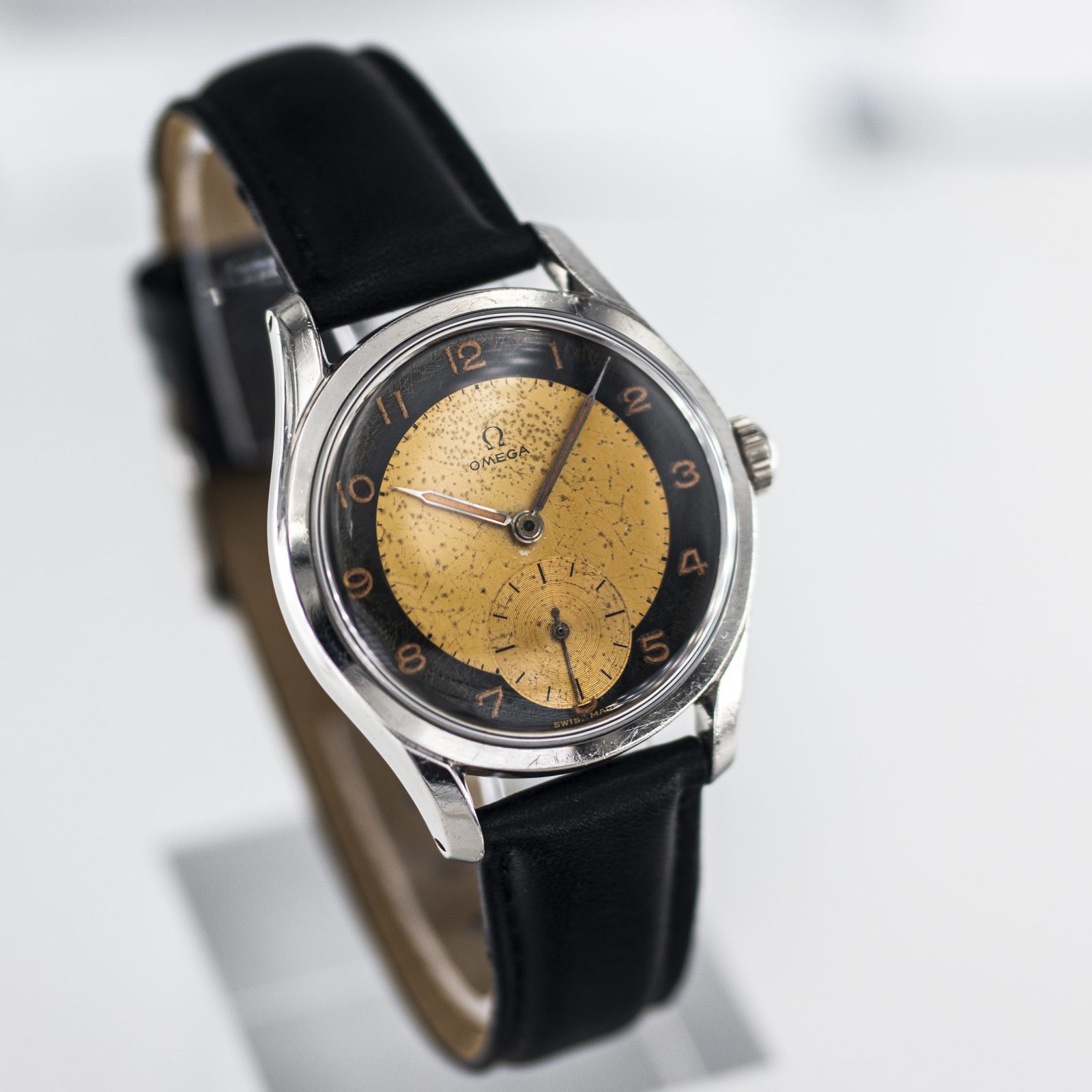 Vintage Omega 2639, “bullseye dial”, 1951 | Marcels Watch